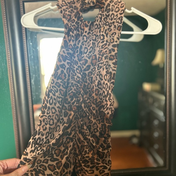 Tops | Y2k Leopard Print Top With Cutout Neckchoker | Poshmark